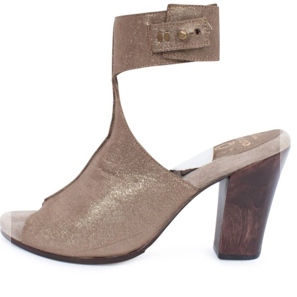 Calleen Cordero | Shoes | Calleen Cordero Gold Pia Sandals | Poshmark